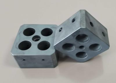 Китай Напряжение 20-25КВ/мм пробоя автомобильной керамики нитрида кремния СИ3Н4 продается