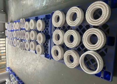 China Cerâmica de óxido de alumínio com resistência à tração de 300 MPa e condutividade térmica de 25 W/m·K à venda