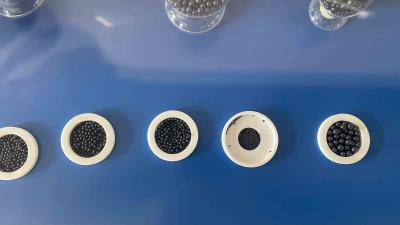 Cina Nero / Grigio SI3N4 Ceramica sfera Materiale durevole per industria in vendita