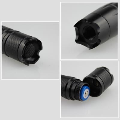 China La mayoría del indicador azul potente del laser de 2000mW 450nm con la quema de cinco estrellas de Focusable de las extremidades en venta