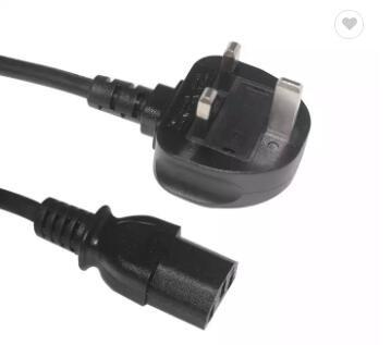 Cina L'approvazione BS 1363 3g 1.5mm2 del BSI tappa il Ce di CA del computer 2 del pc del cavo C13 del bollitore di 1.5m che conduce il cavo di 3 Pin Uk Power Cord in vendita