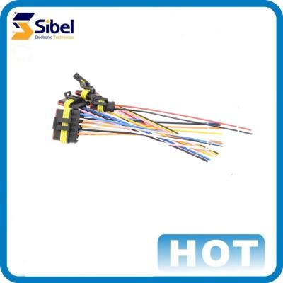 Cina OEM ODM APS Car Stereo CD Player Wiring Harness Adapter Plug for Aftermarket Radio Automobile wire harness in vendita