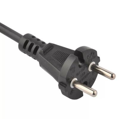 Cina Cavo dei cavi 2 dell'alimentatore a corrente alternata KSC8305 non che collega una spina a massa di 16 amp in vendita