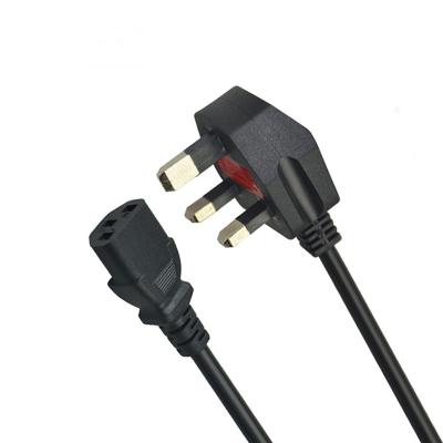 Cina Spina 240v 15amp del forcone dei cavi di alimentazione di estensione di CA dell'OEM 3 in vendita