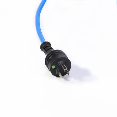 Cina La spirale di IEC320 C13 ha arrotolato il cavo di alimentazione medico per la spina di CA in vendita