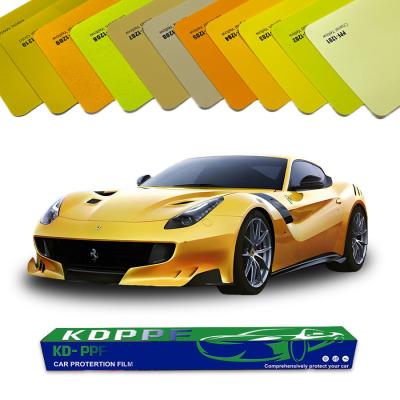 Cina 10 anni di garanzia 190-240 micron Pellicola TPU a colori lucidi per verniciature automobilistiche Pellicola di protezione auto-guarigione Car Wrap in vendita