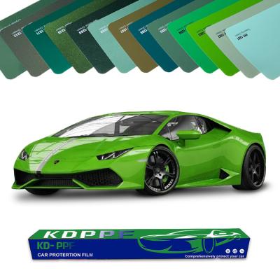Cina Auto-guarigione auto-adesivo asciutto applicare il miglior TPU colore PPF Film Prevenire graffi Film di avvolgimento auto in vendita