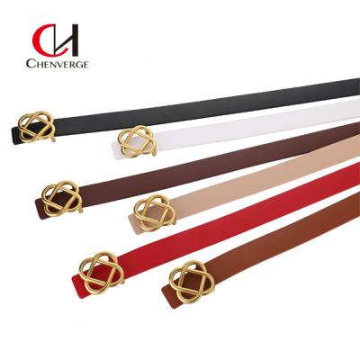 Cina Women's Decorative PU Leather Belts Flower Hollow Buckle Customized Logo in vendita