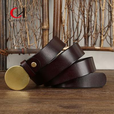 Cina Smooth Standard Width Genuine Leather Belt 105cm First Layer Of Cowhide Superior Craftsmanship in vendita