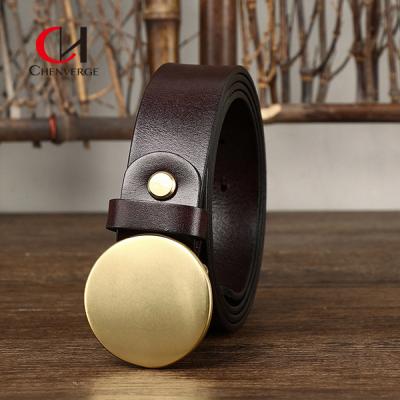 Cina Smooth Standard Width Genuine Leather Belt 105cm First Layer Of Cowhide Superior Craftsmanship in vendita