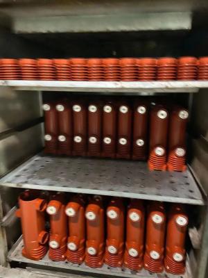 Cina Dispositivo di miscelazione della macchina di fissaggio APG a stazione singola per interruttore di circuito a solfuro da 36kv / 24kv, Sf6 in vendita