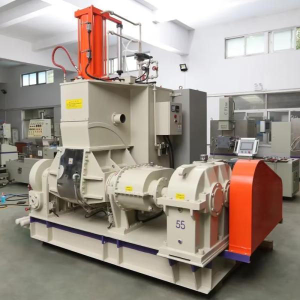 Quality Pressure Pattern Banbury Rubber Mixer Machine 150L 220KW Water Cooling for sale