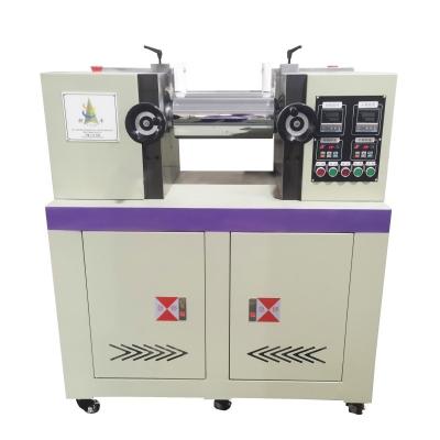 China 6 Inch Lab Dual Inverter Open Mixing Mill Machine For Rubber Industry for sale
