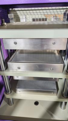 China Precision 400×400mm Plate Vulcanizing Machine 2 Floors Rubber Vulcanizer Press for sale