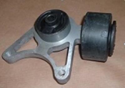 Cina supporto di motore posteriore sinistro 1600g, montaggio di motore differenziale dell'automobile KHC500090 in vendita