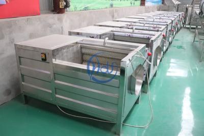 Cina Lavaggio della patata del taro dell'igname della lavatrice dell'ortaggio a radici di grande capacità 2000KG/H e sbucciatrice in vendita