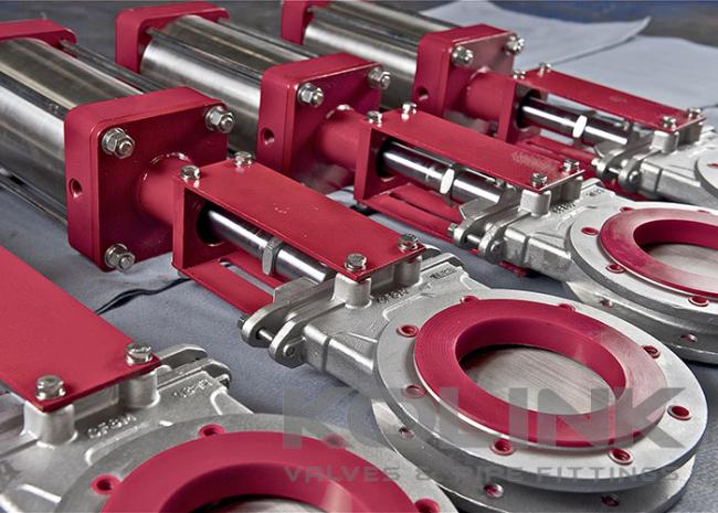 Knife Gate Valve with Polyurethane Deflection Cone - Front View