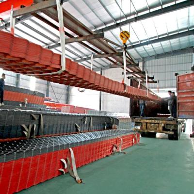 Cina lo strato termoresistente asa del tetto delle mattonelle di tetto del fornitore di foshan ha isolato i pannelli del tetto in vendita
