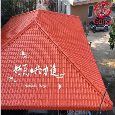 Cina 1.74g/Cm3 di plastica ignifugo ASA Synthetic Resin Roof Tile per la tettoia in vendita