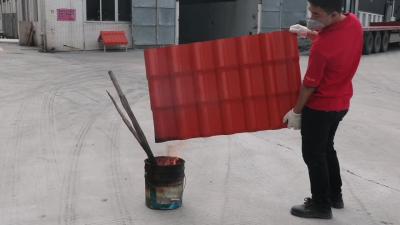 Cina 1130mm termoresistente ha ondulato gli strati coprenti di plastica flessibili per il magazzino della fabbrica in vendita