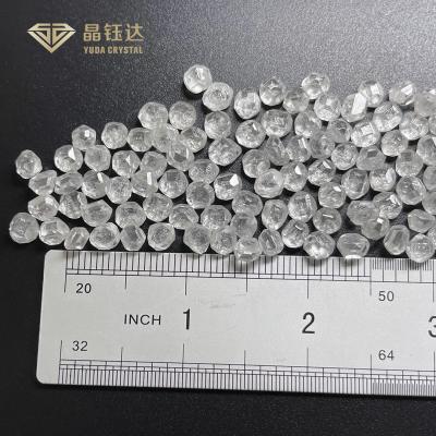 Cina Diamante bianco ruvido reale di 100% 10 Mohs HPHT in vendita
