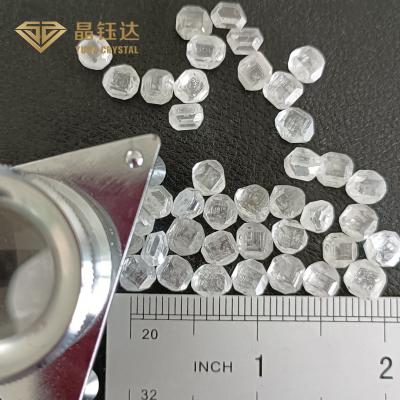 Cina Colore di DEF CONTRO chiarezza HPHT Diamond Synthetic Diamond ruvido 1,0 - carati 1,5 in vendita