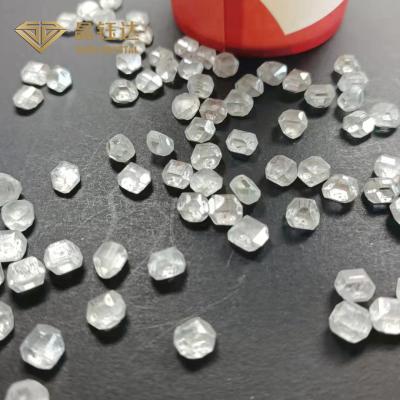 Cina Diamanti sviluppati laboratorio ruvido bianco pieno D G E-F di colore non lucidati in vendita