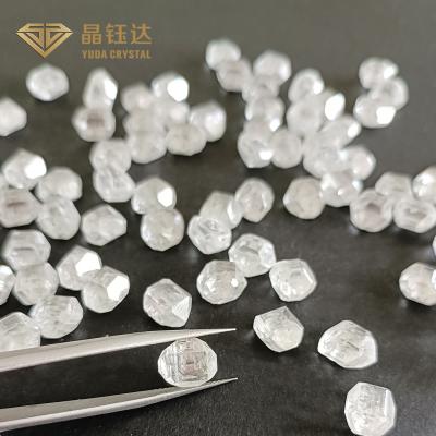 Cina DEF VVS CONTRO i diamanti sviluppati laboratorio non tagliato ruvido 3.0-8.0ct di SI HPHT per gioielli in vendita