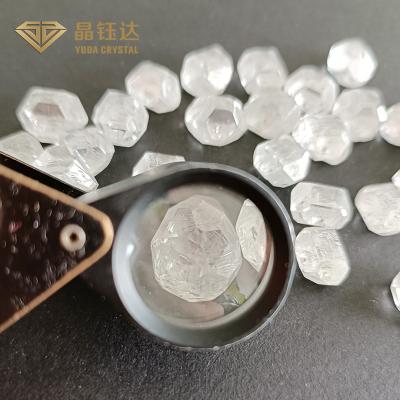Cina DEF colorano il diamante grezzo sviluppato laboratorio non tagliato VVS di HPHT CONTRO chiarezza 3.0ct 5.0ct di SI in vendita