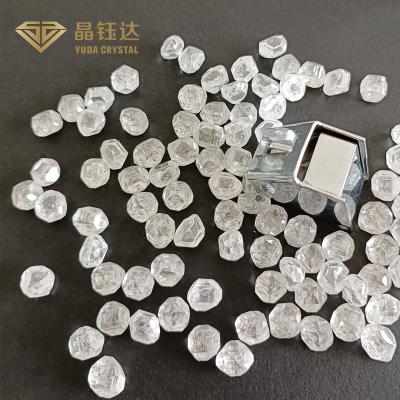 Cina Chiarezza bianca HPHT Diamond For Ring And Necklace ruvido di colore VVS di DEF in vendita