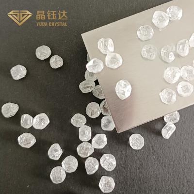 中国 総合的な実験室によってDef小型の白い色のHphtの育てられる荒く切られていないダイヤモンド 販売のため