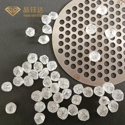 China Diamantes projetados crescidos da cor VVS dos diamantes DEF de TNT HPHT laboratório áspero claridade branca à venda