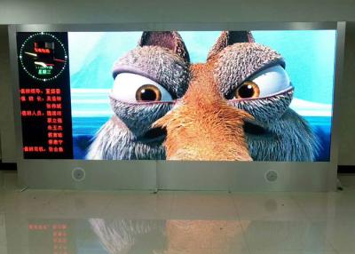 Cina La pubblicità dell'interno LED del piccolo pixel visualizza 64x64 P2.5 per il negozio in vendita