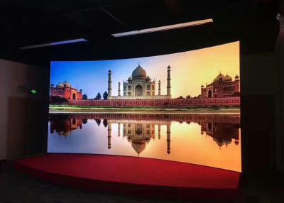 Cina Esposizione di LED dell'interno di colore pieno P2, video pannelli di parete di 128x64 LED in vendita