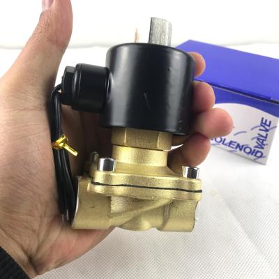 Cina 1 pollice 2W200-25 Valvola solenoide elettrica in ottone normalmente chiusa NPT Acqua aria Valvola solenoide in ottone NC 2-way in vendita