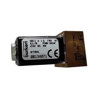 China Burkert 00221886 6281 G1 1/4 2/2 Normally Closed 25.0 Flow Hole FKM Sealed Brass Valve Body DC24V 8W 0.2-16bar 0~+120 ℃ for sale