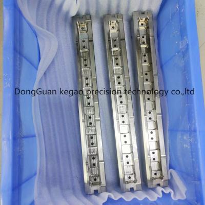 China Material plástico personalizado das peças 58-60HRC SKD61 da modelação por injeção da precisão à venda