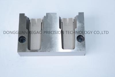 Cina I pezzi meccanici di macchina a iniezione di plastica di ASSAB DIVEAR, precisione i pezzi meccanici 52HRC in vendita