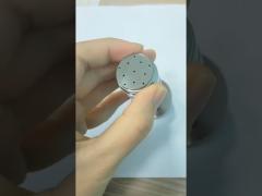 Stampaggio ad iniezione di plastica medico di precisione 1,2343 0,2 Ra Grinding materiale
