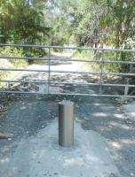 Quality 6±1mm Thickness Manually Retractable Bollard High Weather Resistance Long for sale