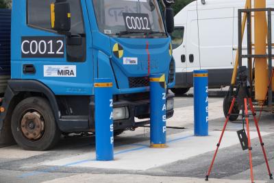 China Afneembare bollarden van roestvrij staal voor fysieke beveiliging for sale