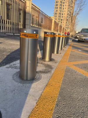 Cina 600 mm 1000 mm Altezza Bollardi elettronici di parcheggio Bollardi automatici di traffico in vendita