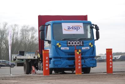 Китай Противопогодные стальные фиксированные опоры для управления движением и безопасности периметра продается