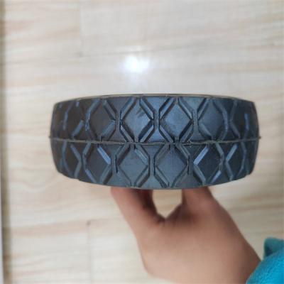 Cina 6*1,5' Ruota di gomma massiccia Ruota piccola di prezzo basso per carrello del vassoio alimentare in vendita