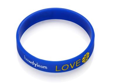 China el color adulto de la talla 1 llenó la pulsera respetuosa del medio ambiente del silicón para el regalo promocional en venta