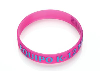 China 1/2 inch silicone rubber bracelet embossed and  printed logo 3D printing en venta