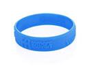 China el logotipo de los 202*12*2MM grabó en relieve las pulseras a granel azules del bajorrelieve para la promoción en venta