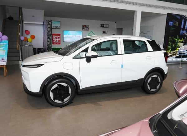 Quality Energy Type Electric Car Geely Geometry E The Ideal SUV EV Car for 2023 Used for sale
