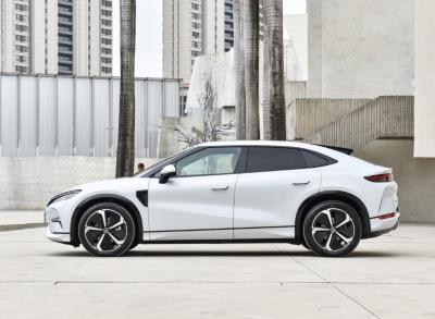Cina 662 km di autonomia BYD Song L EV 5 posti 4WD a sinistra volante SUV nero B livello berline in vendita