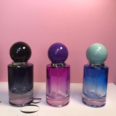 Cina Cappuccio squisito portatile del giro di colore di pendenza della bottiglia dello spruzzo di profumo 30ml in vendita
